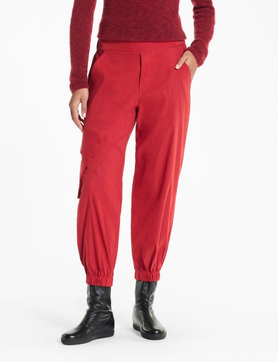 Gender Neutral Hose – Stretch-Leinen von Sarah Pacini in scharlachrot ...