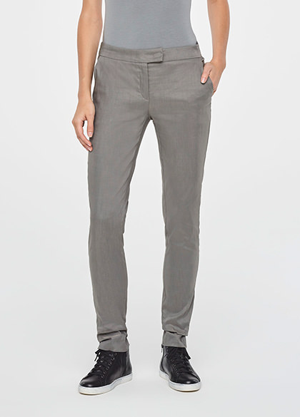 Buy your women's pants online at Sarah Pacini