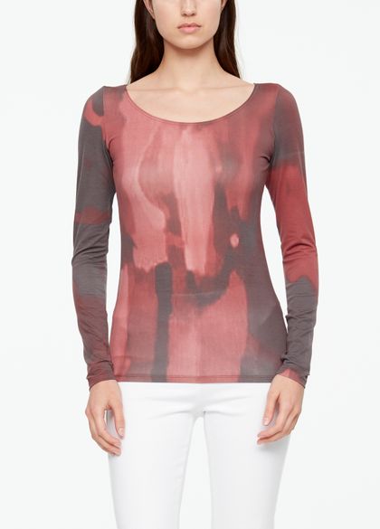 Buy your women's t-shirts & tops online at Sarah Pacini