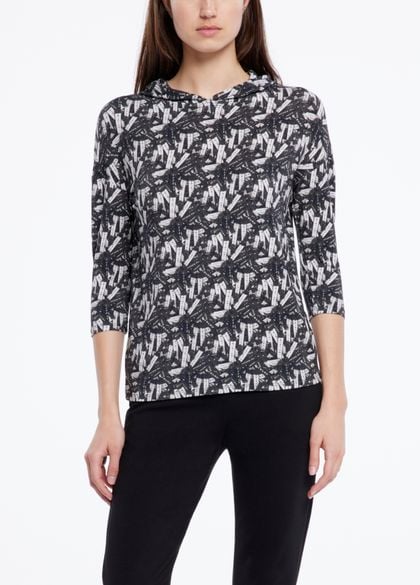 Buy your women's t-shirts & tops online at Sarah Pacini