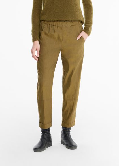 Buy your women's pants online at Sarah Pacini