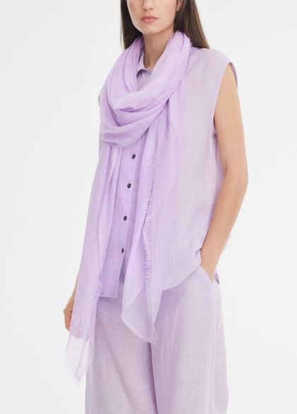 Buy your women's scarves online at Sarah Pacini