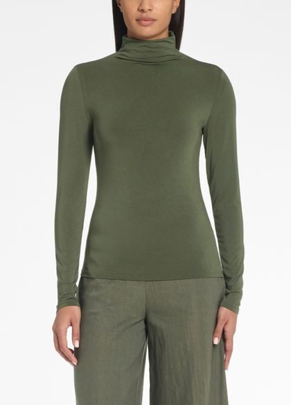 Buy your women's t-shirts & tops online at Sarah Pacini