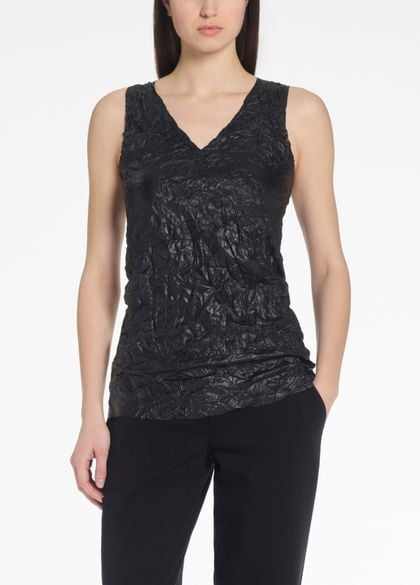 Buy your women's t-shirts & tops online at Sarah Pacini