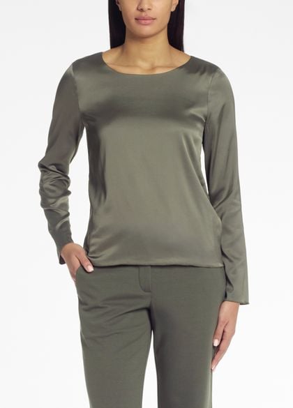 Buy your women's t-shirts & tops online at Sarah Pacini